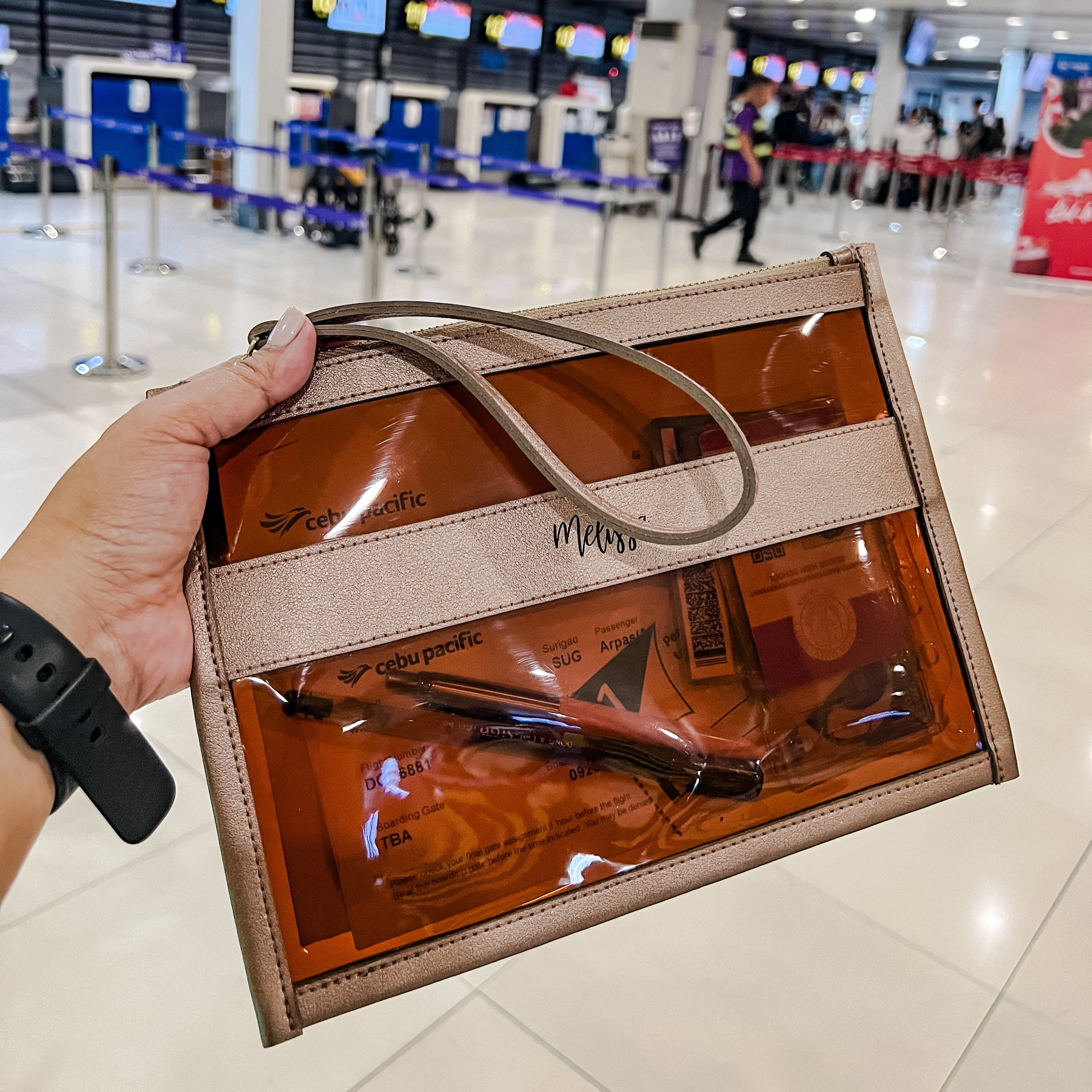 MAYA Wristlet – Made Lokal by Melissa